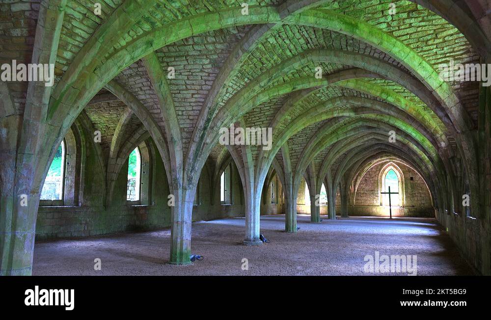 Haunted abbey Stock Videos & Footage - HD and 4K Video Clips - Alamy