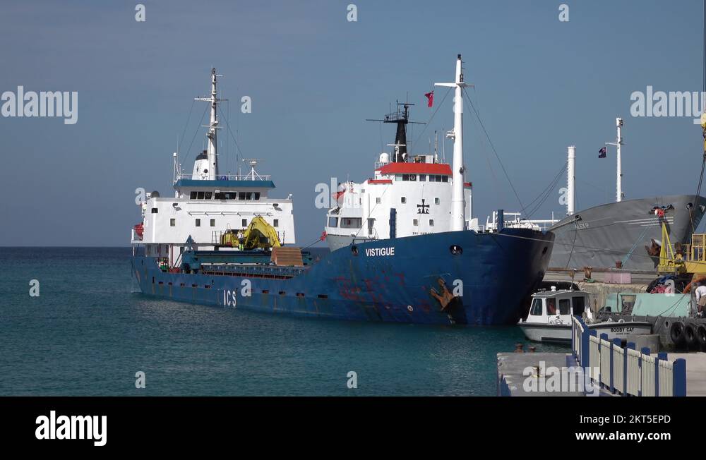Grand Cayman port Vistague aggregate cargo carrier ship marina 4K Stock ...