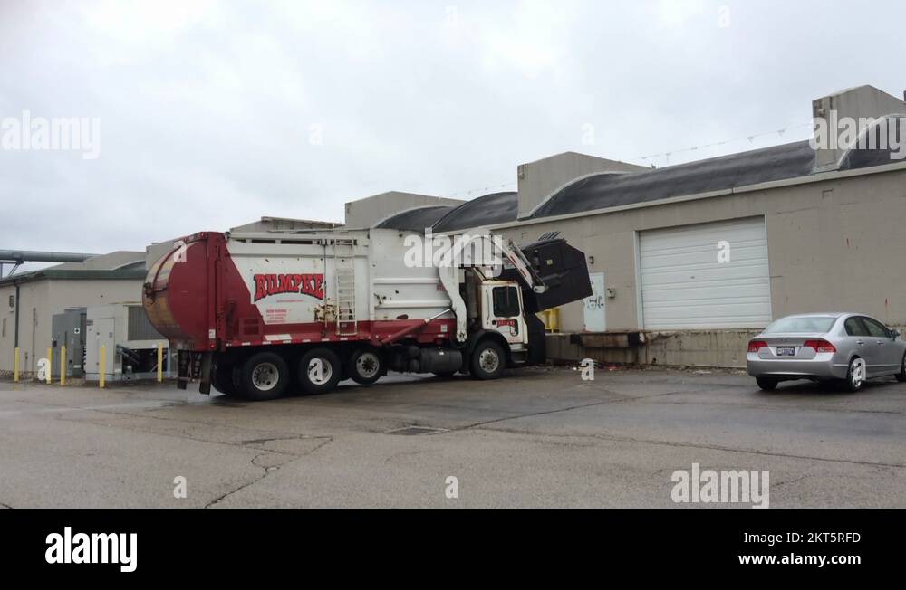 Garbage collector lifting bin Stock Videos & Footage - HD and 4K Video ...