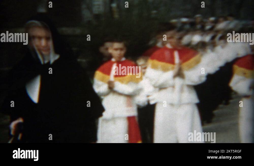 Catholic nuns 1950s Stock Videos & Footage - HD and 4K Video Clips - Alamy