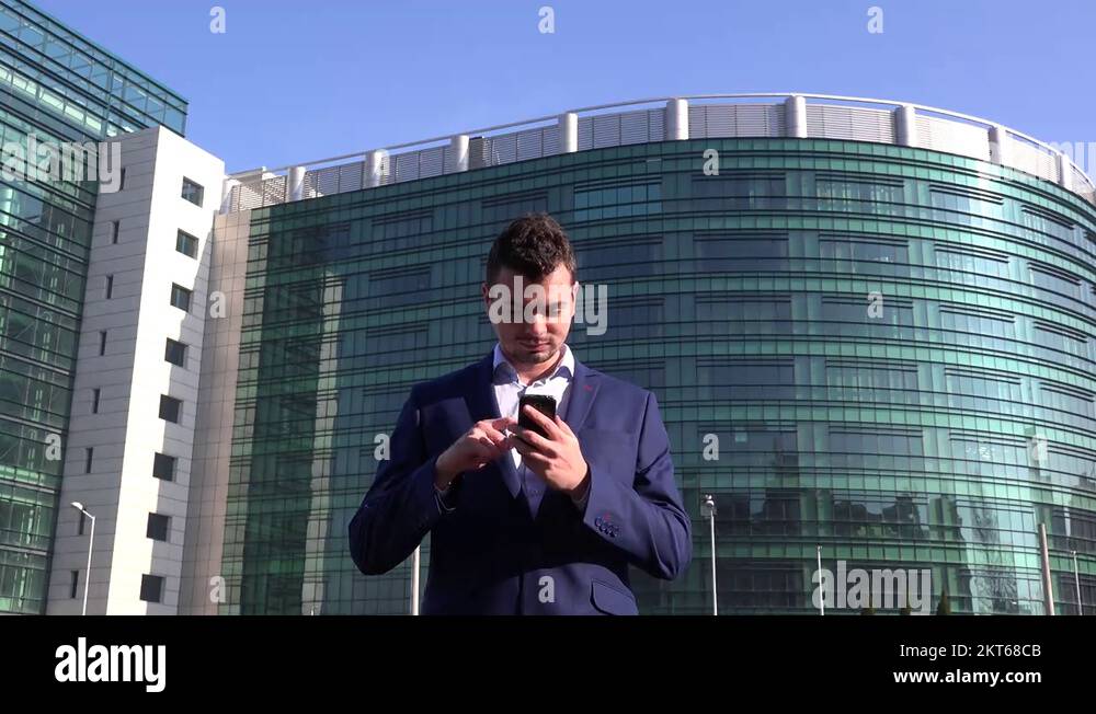 Bad work environment Stock Videos & Footage - HD and 4K Video Clips - Alamy