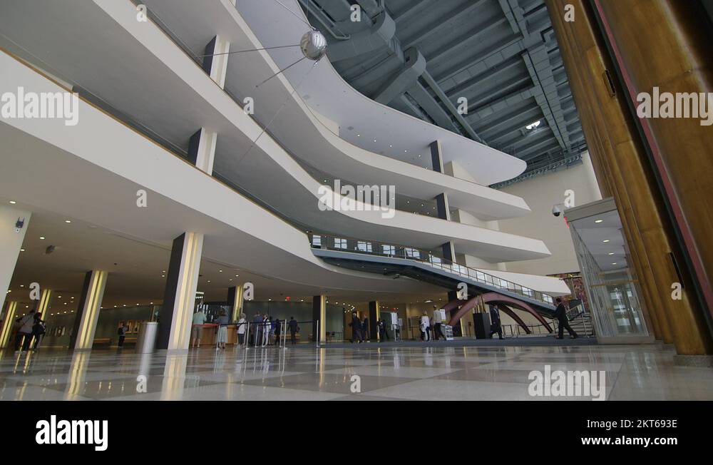 Headquarters building of Stock Videos & Footage - HD and 4K Video Clips ...