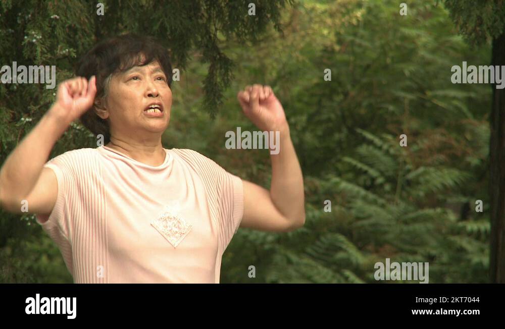 Keep fit park Stock Videos & Footage - HD and 4K Video Clips - Alamy