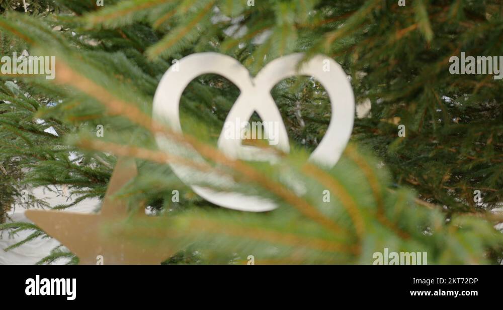 Pretzel tree Stock Videos & Footage - HD and 4K Video Clips - Alamy