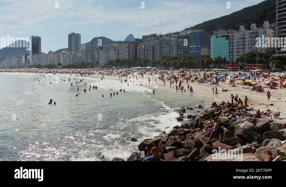 Famous crowd Stock Videos & Footage - HD and 4K Video Clips - Alamy