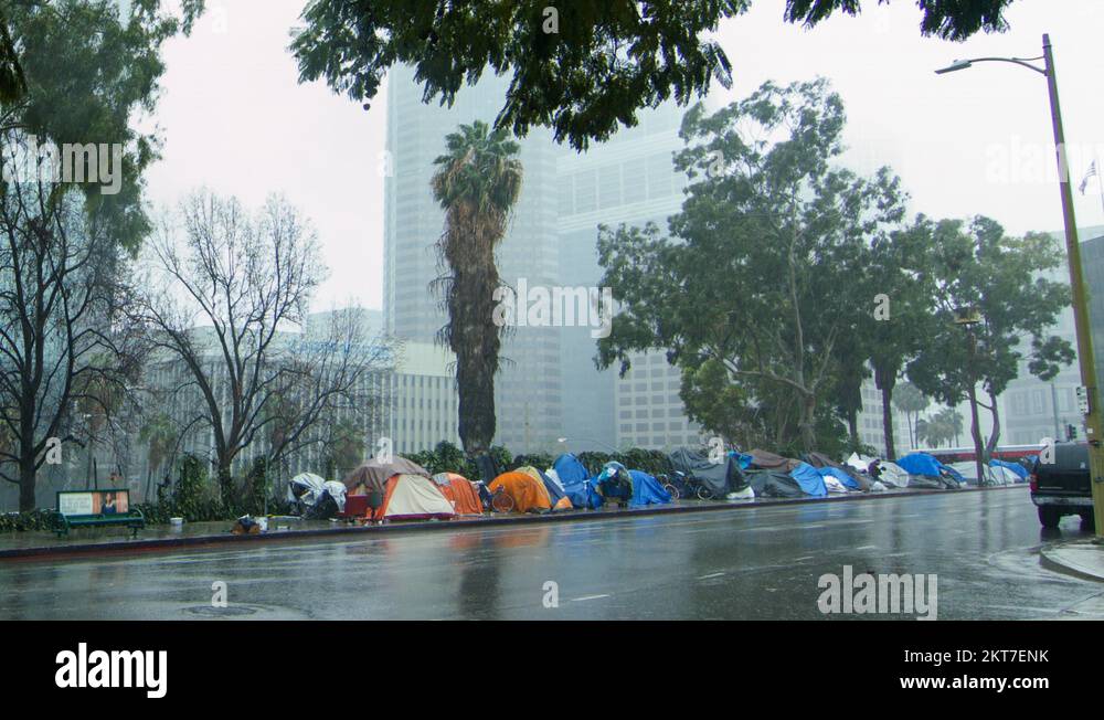 Homeless rain Stock Videos & Footage - HD and 4K Video Clips - Alamy