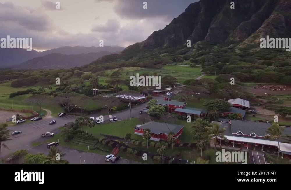 Kualoa aerial Stock Videos & Footage - HD and 4K Video Clips - Alamy