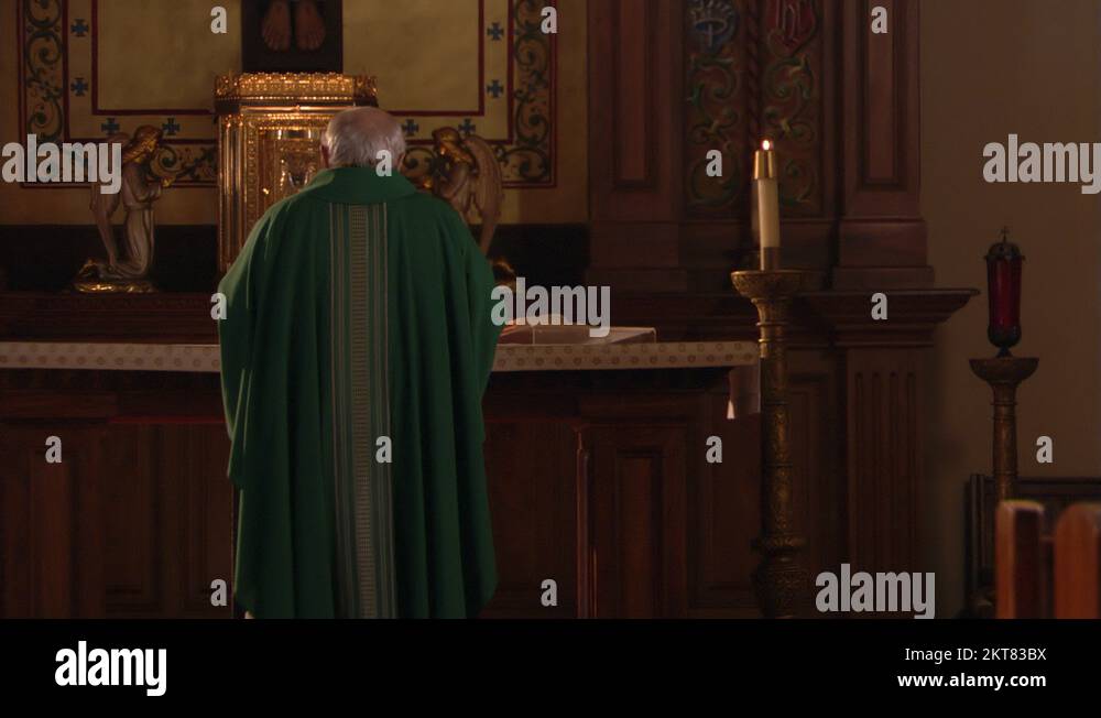 Congregations with priest Stock Videos & Footage - HD and 4K Video ...