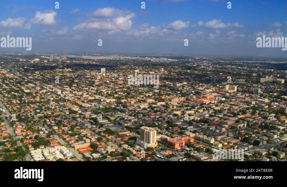 Residentialareas Stock Videos & Footage - HD and 4K Video Clips - Alamy