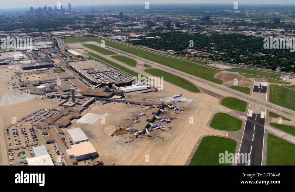 Field runway Stock Videos & Footage - HD and 4K Video Clips - Alamy