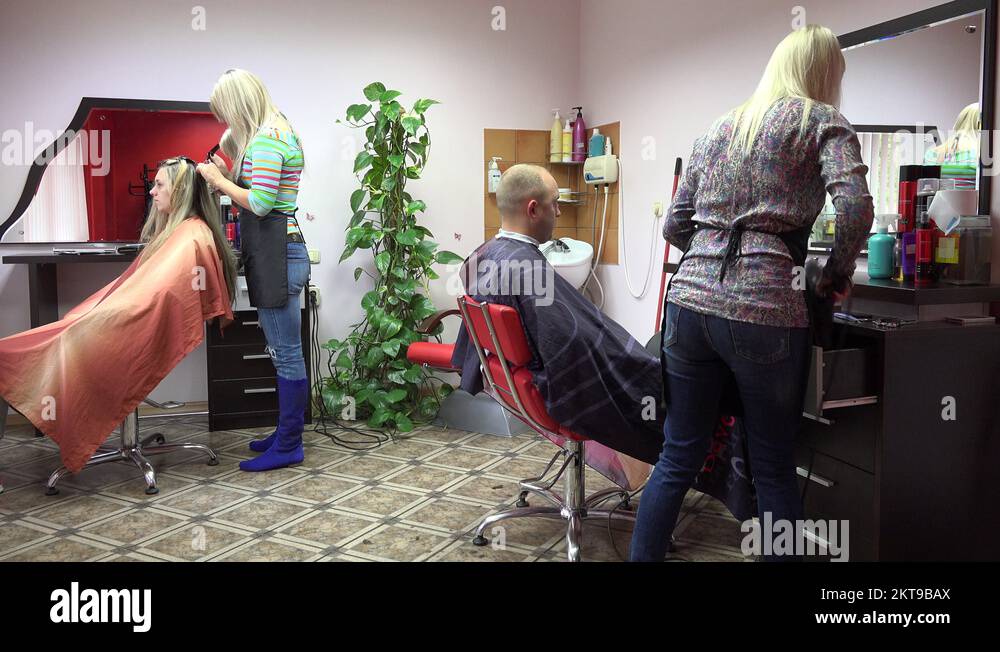 Head girl cut out Stock Videos & Footage - HD and 4K Video Clips - Alamy