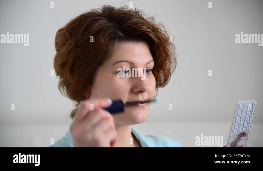 40s Woman Makeover Stock Videos And Footage Hd And 4k Video Clips Alamy