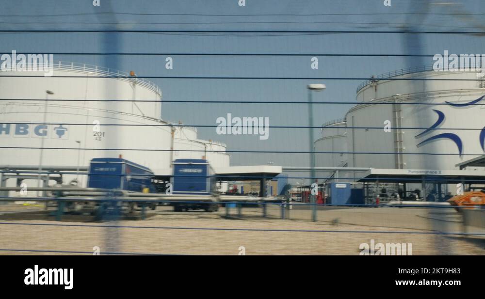 Refueling zone Stock Videos & Footage - HD and 4K Video Clips - Alamy