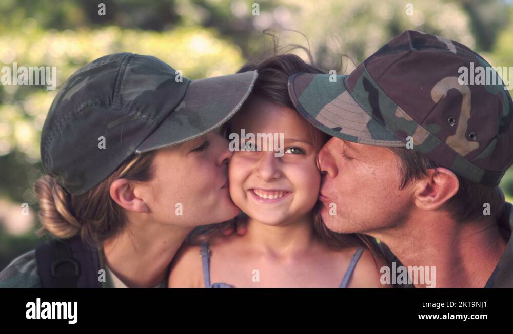 Mother daughter reunited Stock Videos & Footage - HD and 4K Video Clips ...