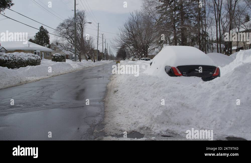 Car trapped in the snow Stock Videos & Footage - HD and 4K Video Clips ...