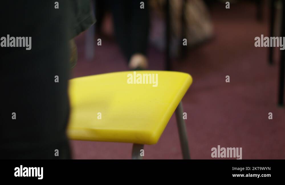 School applause Stock Videos & Footage - HD and 4K Video Clips - Alamy