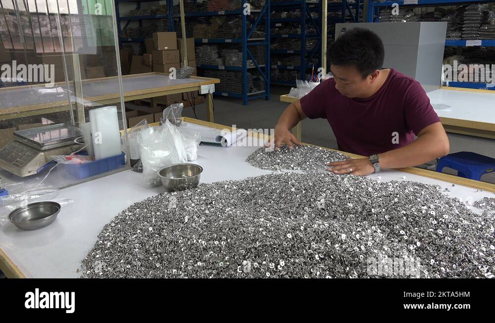 Worker garment industry packing Stock Videos & Footage - HD and 4K ...