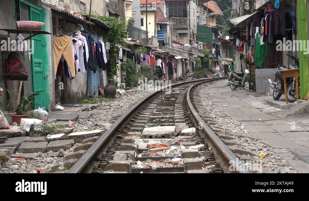 Vietnamese slums Stock Videos & Footage - HD and 4K Video Clips - Alamy