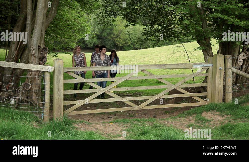 Friendship gate Stock Videos & Footage - HD and 4K Video Clips - Alamy