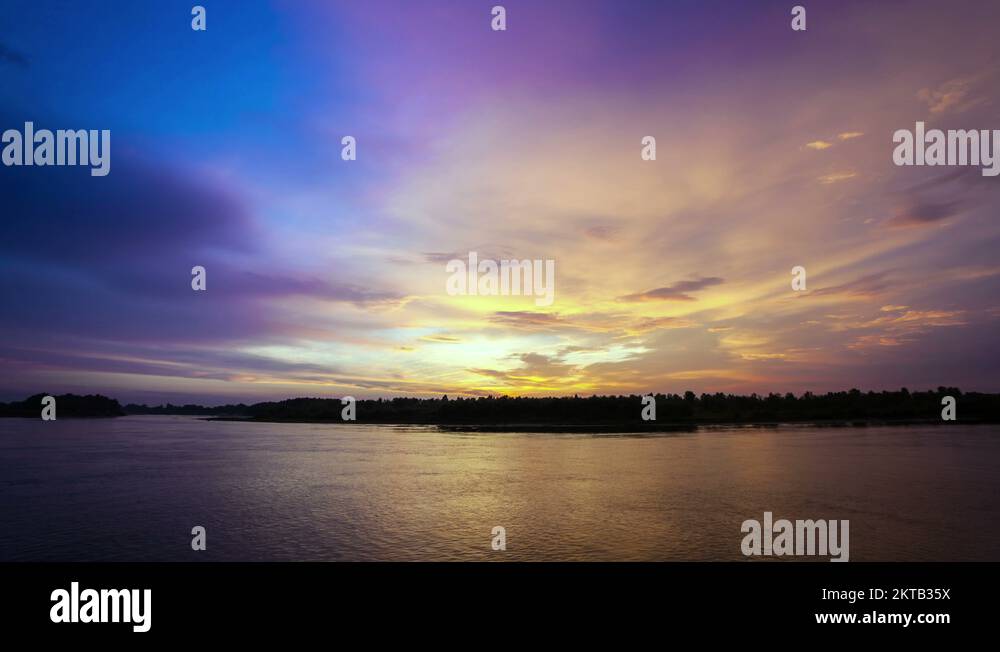 Rever Stock Videos & Footage - HD and 4K Video Clips - Alamy