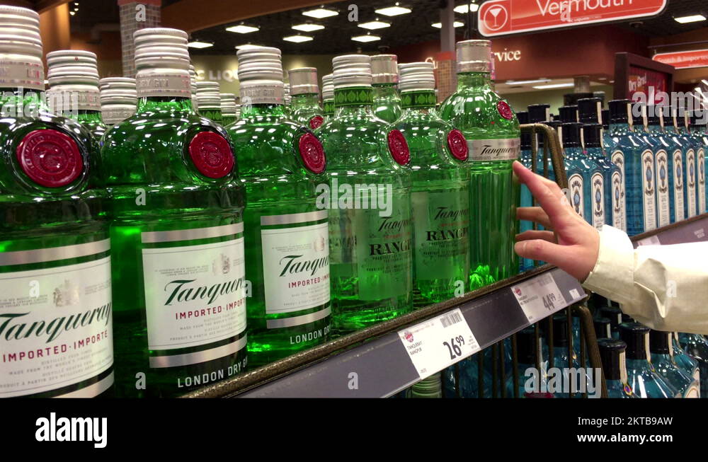 Tanqueray Stock Videos & Footage - HD and 4K Video Clips - Alamy