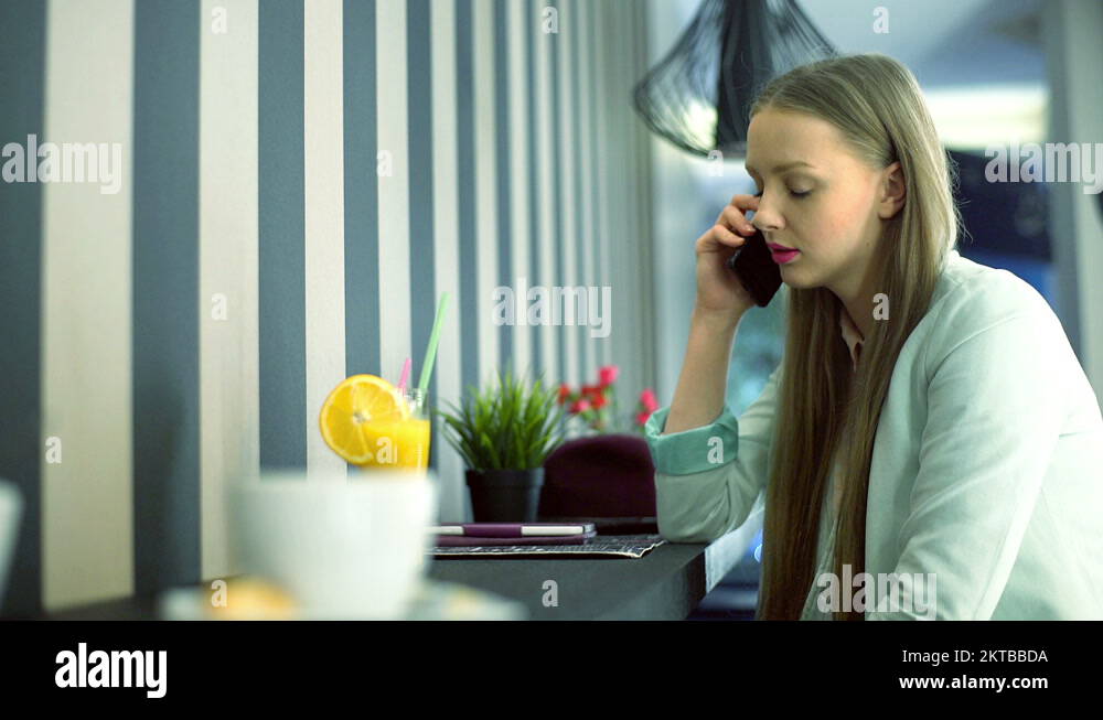 Lost signal Stock Videos & Footage - HD and 4K Video Clips - Alamy