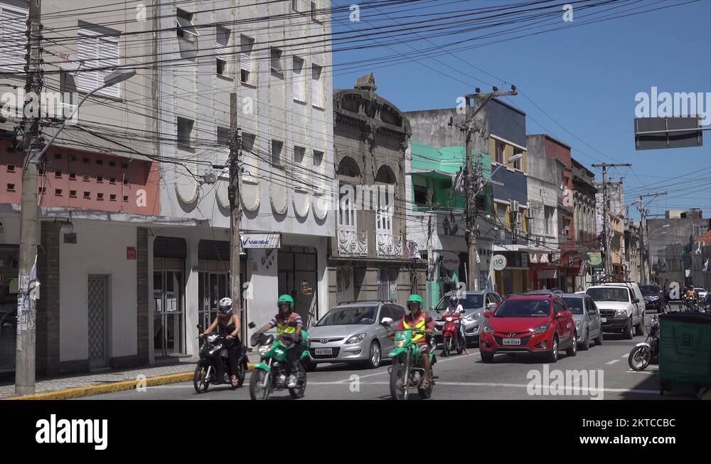 Rio traffic brazil Stock Videos & Footage - HD and 4K Video Clips - Alamy
