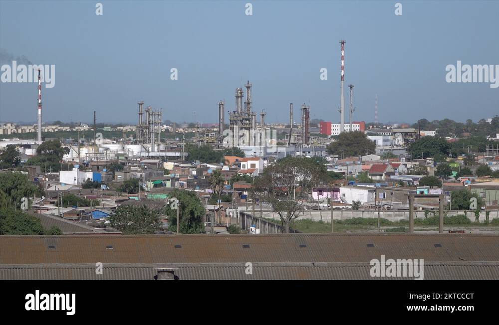 Petro chemical plant Stock Videos & Footage - HD and 4K Video Clips - Alamy