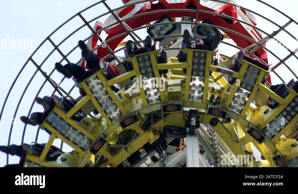 People on tower Stock Videos & Footage - HD and 4K Video Clips - Alamy