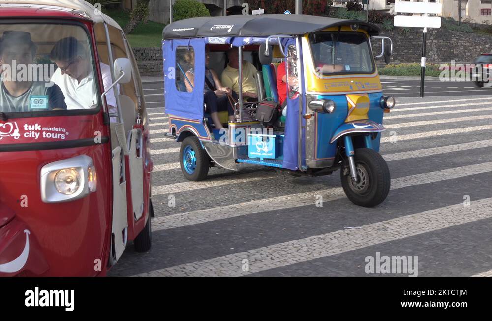 Tuk tuk tour Stock Videos & Footage - HD and 4K Video Clips - Alamy