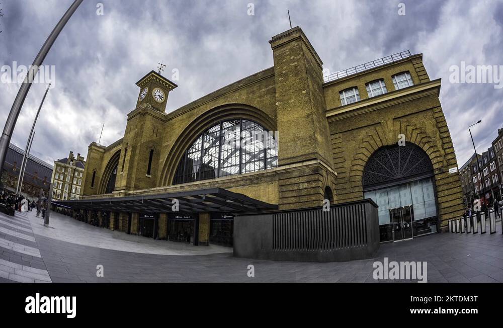 Kings cross station building Stock Videos & Footage - HD and 4K Video ...