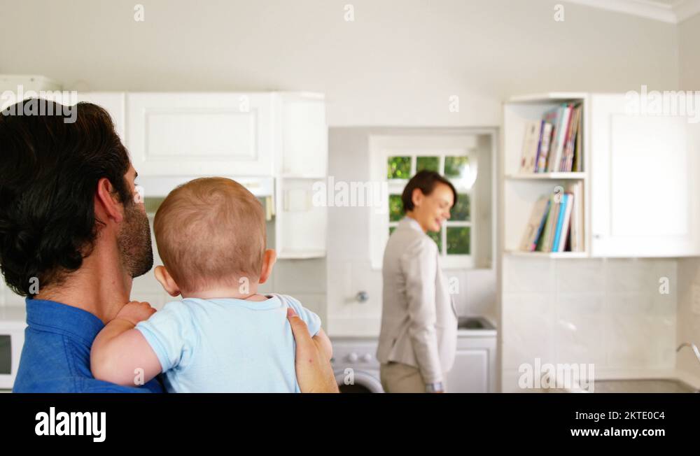 Family waving goodbye Stock Videos & Footage - HD and 4K Video Clips ...