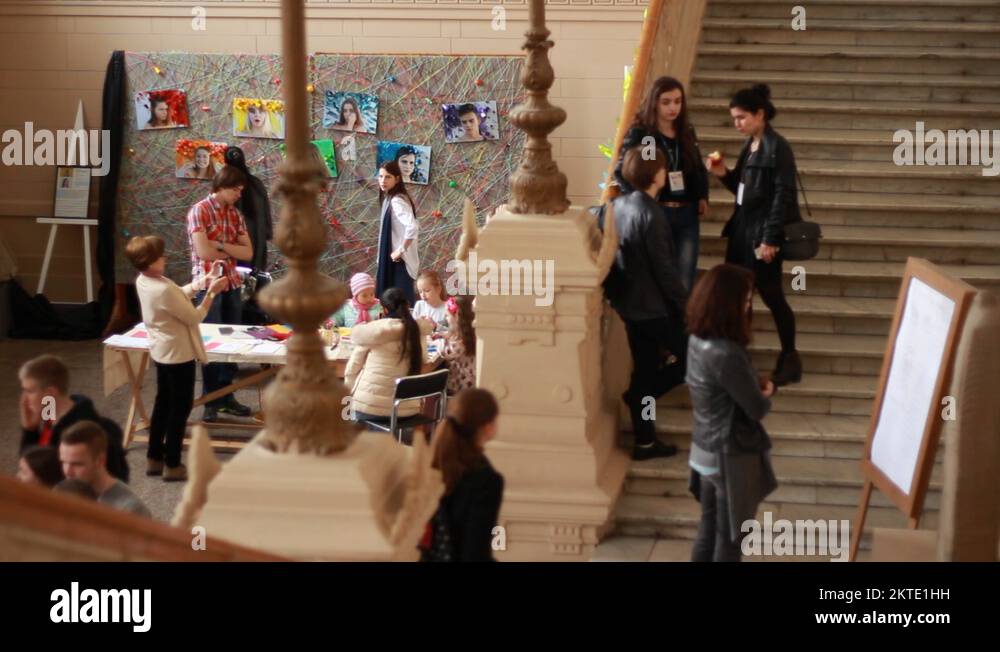 Painters hall Stock Videos & Footage - HD and 4K Video Clips - Alamy