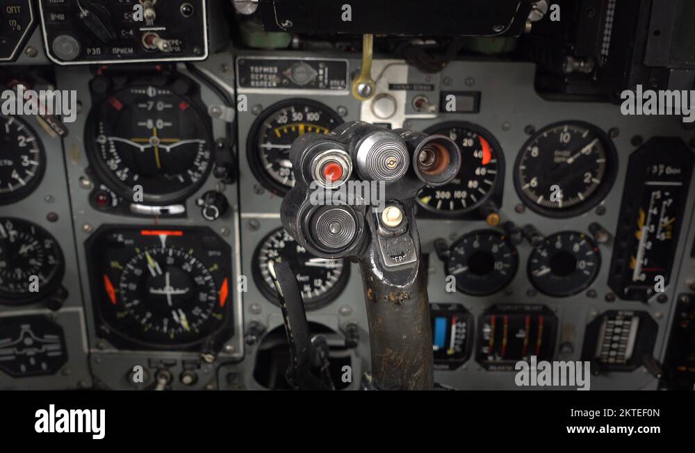 Soviet mig 29 Stock Videos & Footage - HD and 4K Video Clips - Alamy