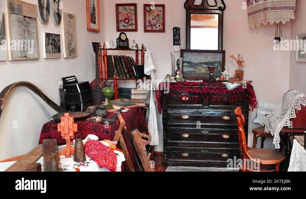 Romantic objects Stock Videos & Footage - HD and 4K Video Clips - Alamy