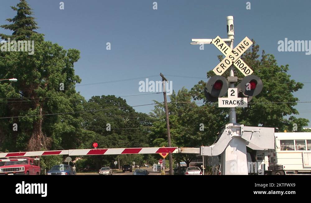 Railroad crossing gates Stock Videos & Footage - HD and 4K Video Clips ...