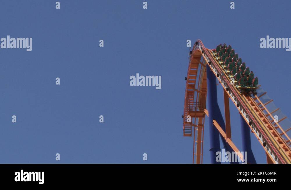 Chain lift Stock Videos & Footage - HD and 4K Video Clips - Alamy