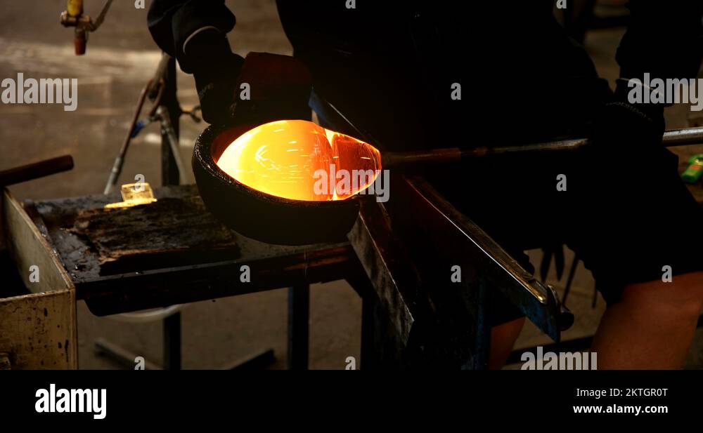 Moulding glass Stock Videos & Footage - HD and 4K Video Clips - Alamy