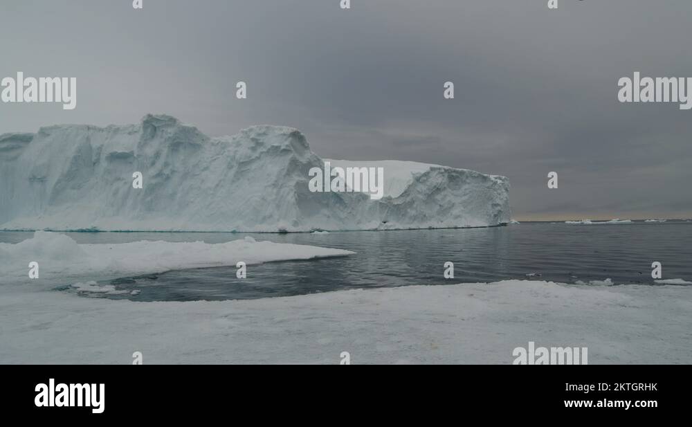 Wide seas Stock Videos & Footage - HD and 4K Video Clips - Alamy