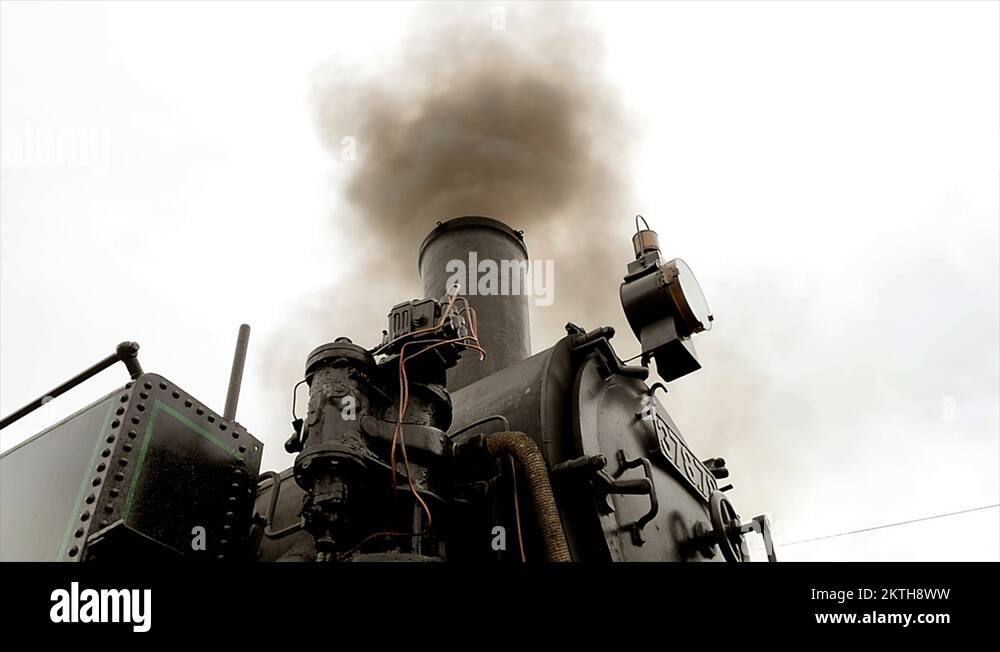 Puffing steam engine Stock Videos & Footage - HD and 4K Video Clips - Alamy