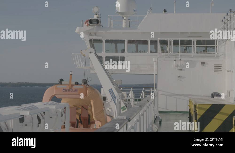 Ferry bridge sea Stock Videos & Footage - HD and 4K Video Clips - Alamy