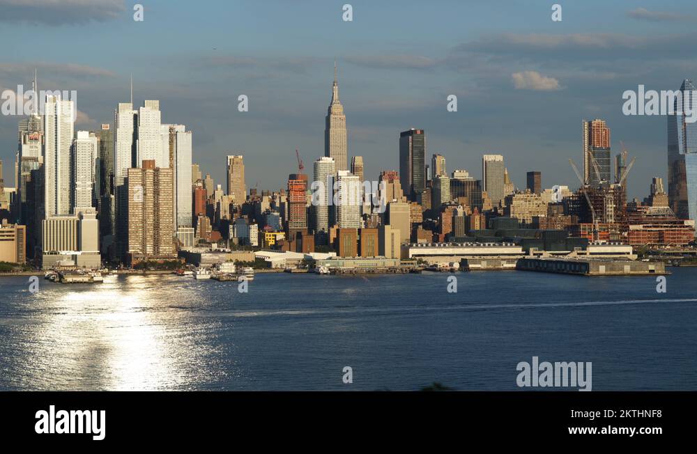 Times square skyline in Stock Videos & Footage - HD and 4K Video Clips ...