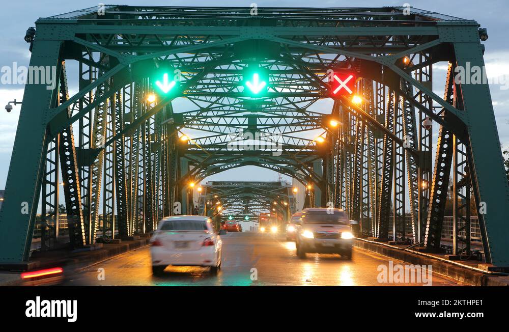 Illuminated traffic signals Stock Videos & Footage - HD and 4K Video ...