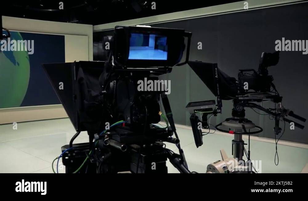 Apparatuses Stock Videos & Footage - HD and 4K Video Clips - Alamy