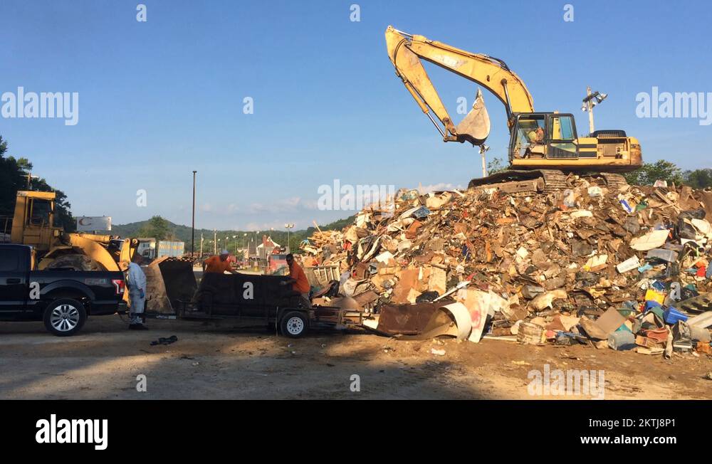 Wet goods Stock Videos & Footage - HD and 4K Video Clips - Alamy