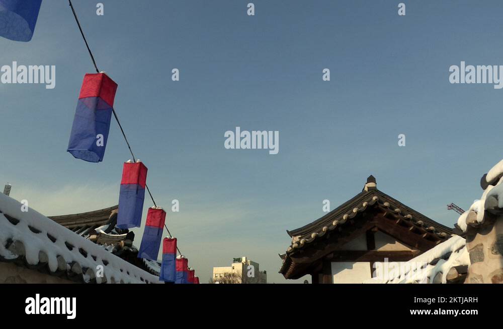 Korean traditional house Han ok village in Seoul, Korea Stock Video ...