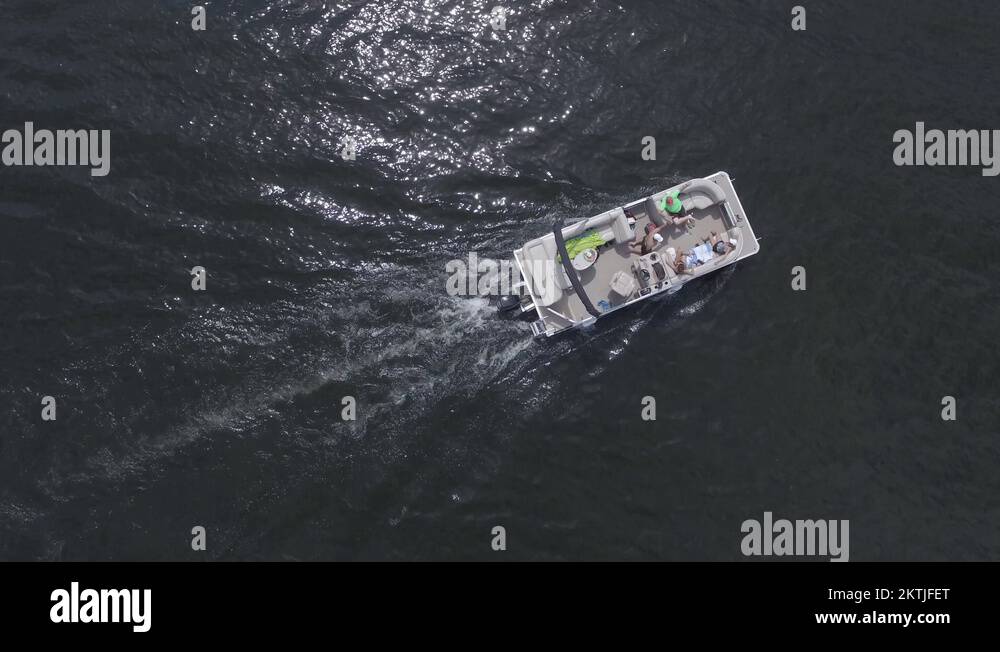 Party pontoon Stock Videos & Footage - HD and 4K Video Clips - Alamy