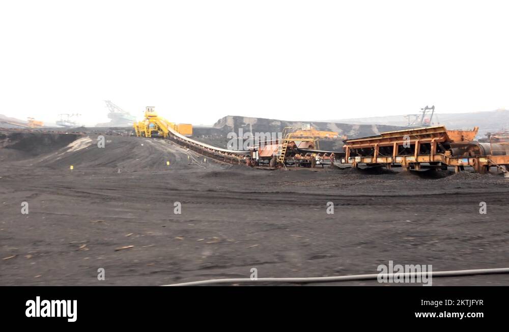 Heavy construction machines Stock Videos & Footage - HD and 4K Video ...