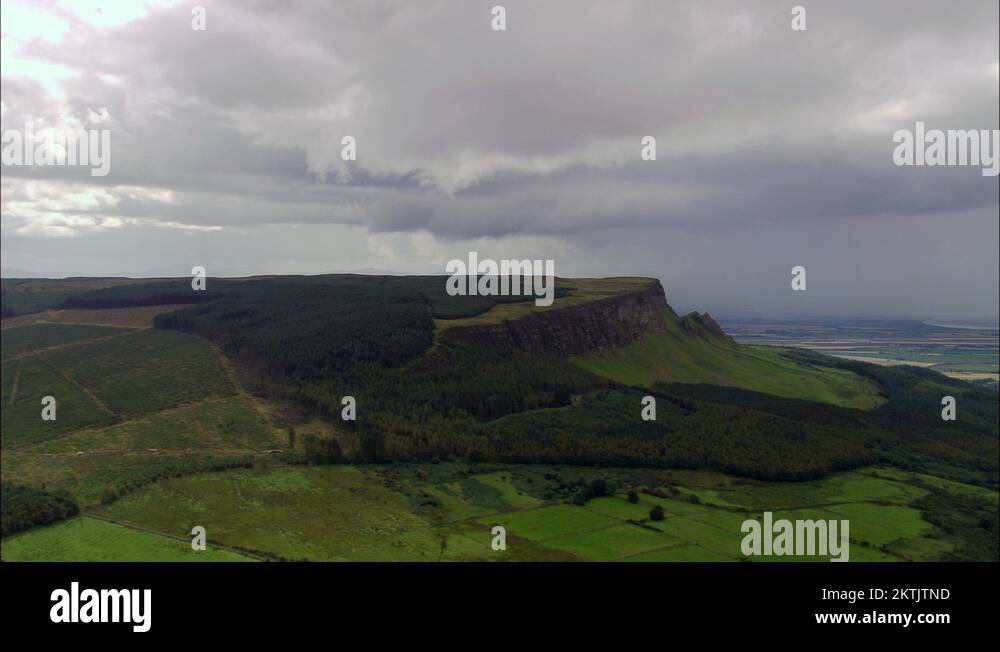 Escarpment and plateau Stock Videos & Footage - HD and 4K Video Clips ...