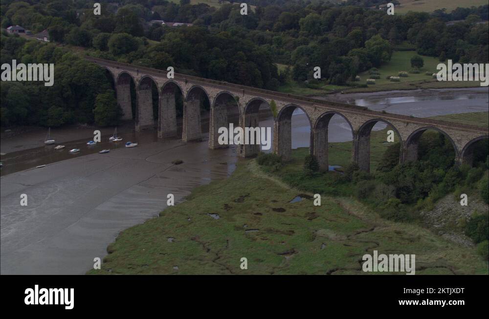 Cornwall viaduct Stock Videos & Footage - HD and 4K Video Clips - Alamy